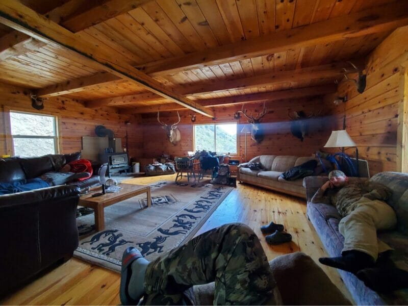 Colorado Hunting Cabins for Guided Hunts, Elk, Deer, Bear, Mt. Lion